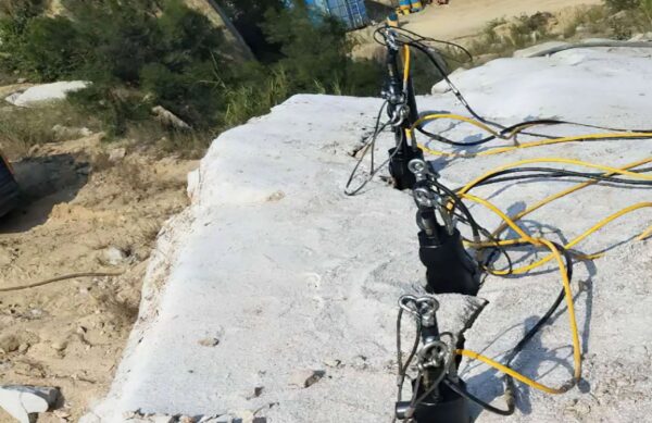 Piston Rod Rock Splitter – Avada Mechanic